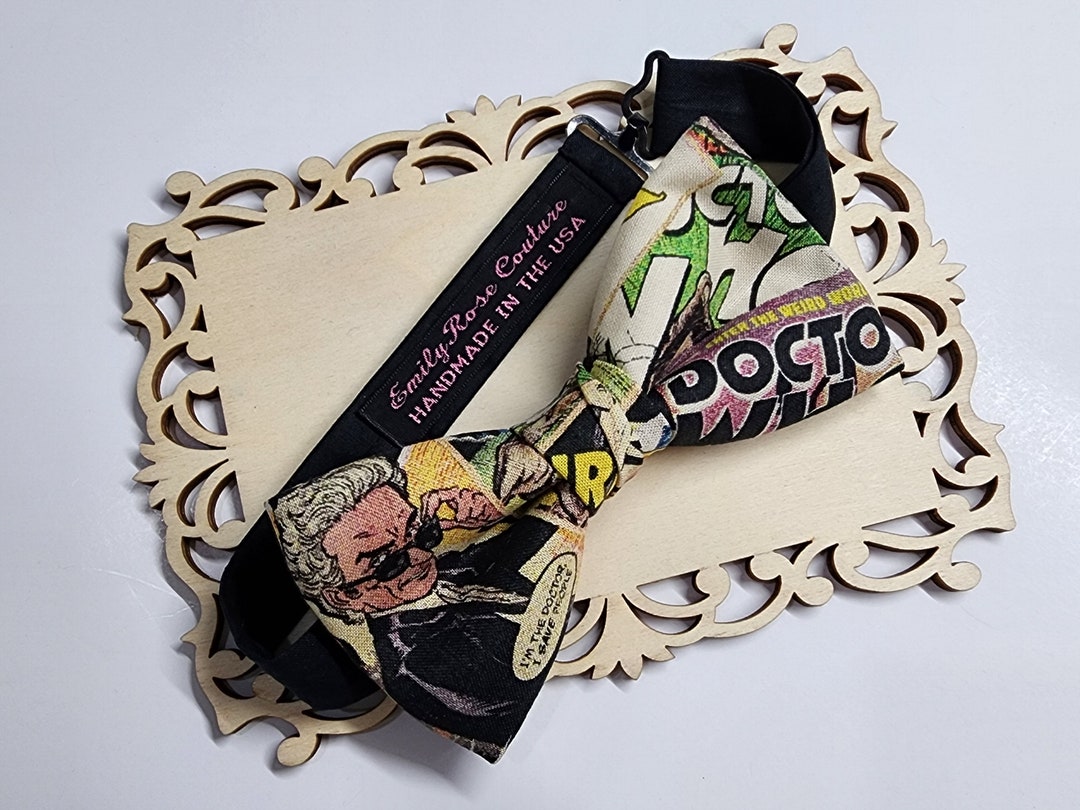 Doctor Who Comic Bow Tie- Doctor Who Graffitti Bow Tie- -classic ...