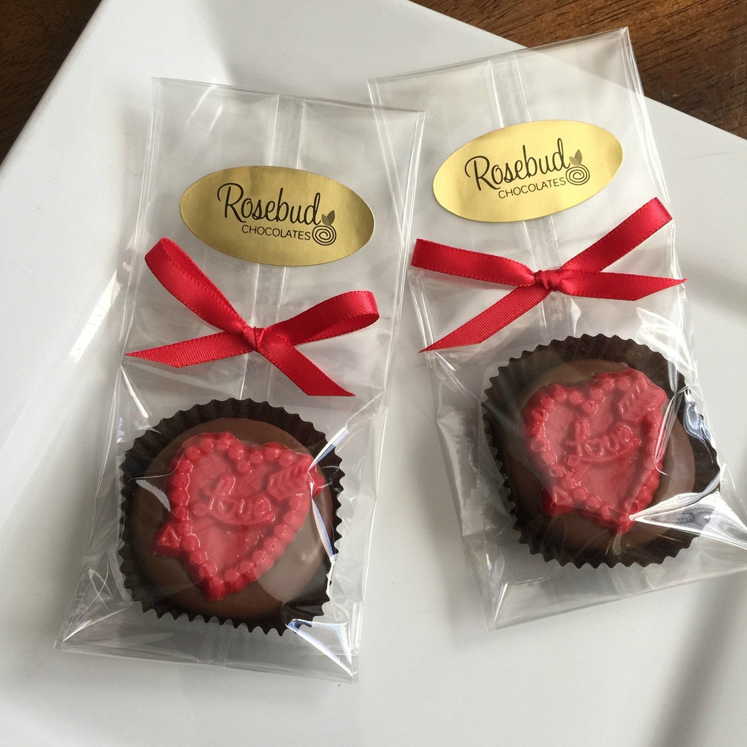 12 Chocolate Covered Oreo Heart Cookies: Valentine's Day Party Favors ...