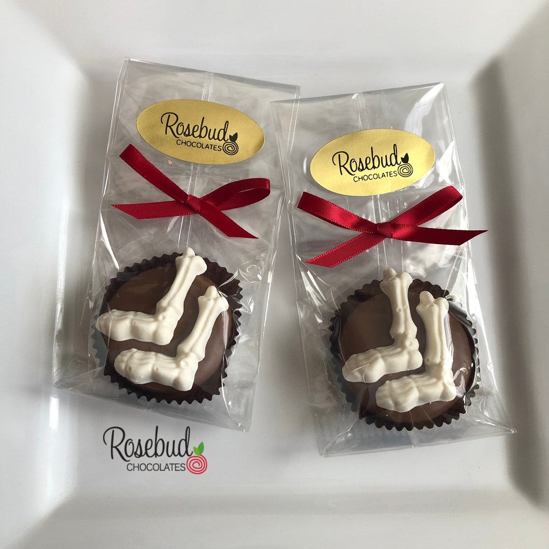 12 Skeleton FEET Chocolate Covered Oreo Cookies Bones Skeleton ...