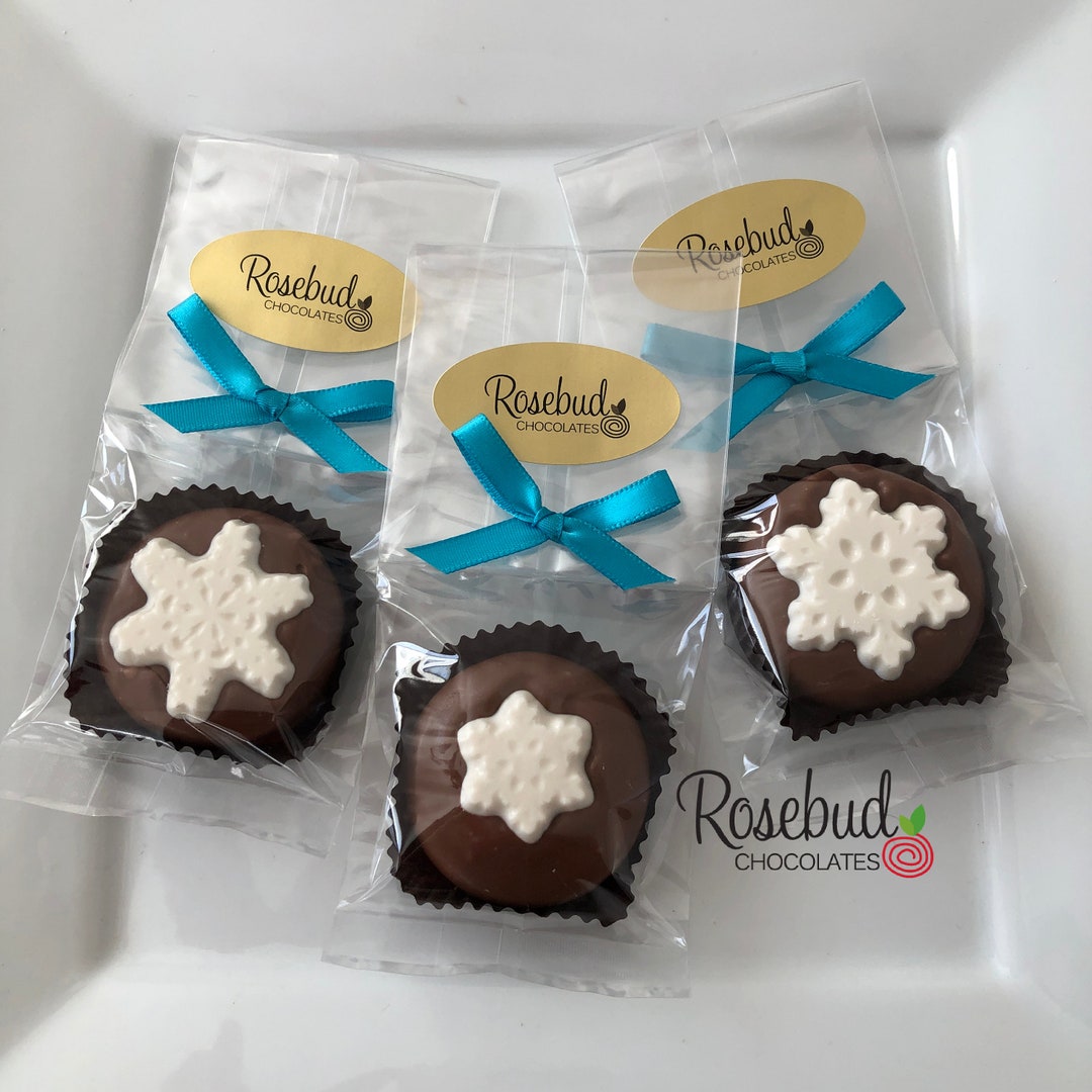 12 SNOWFLAKE Chocolate Covered Oreo Cookie Christmas Holiday Winter ...