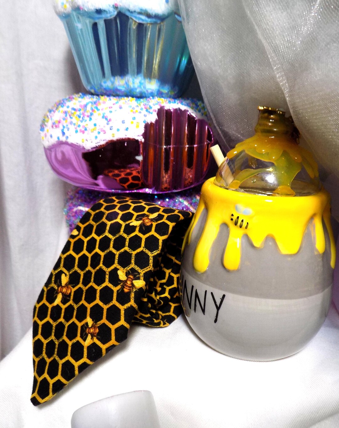 Honeycomb Bee Necktie by Faithlyn Melvage - Etsy