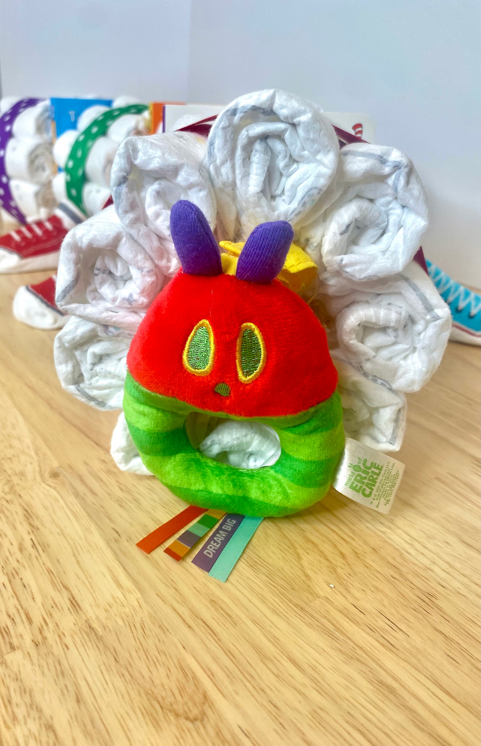 Book Worm Diaper Cake, Book Diaper Cake, Book Baby Shower, Diaper Cake ...