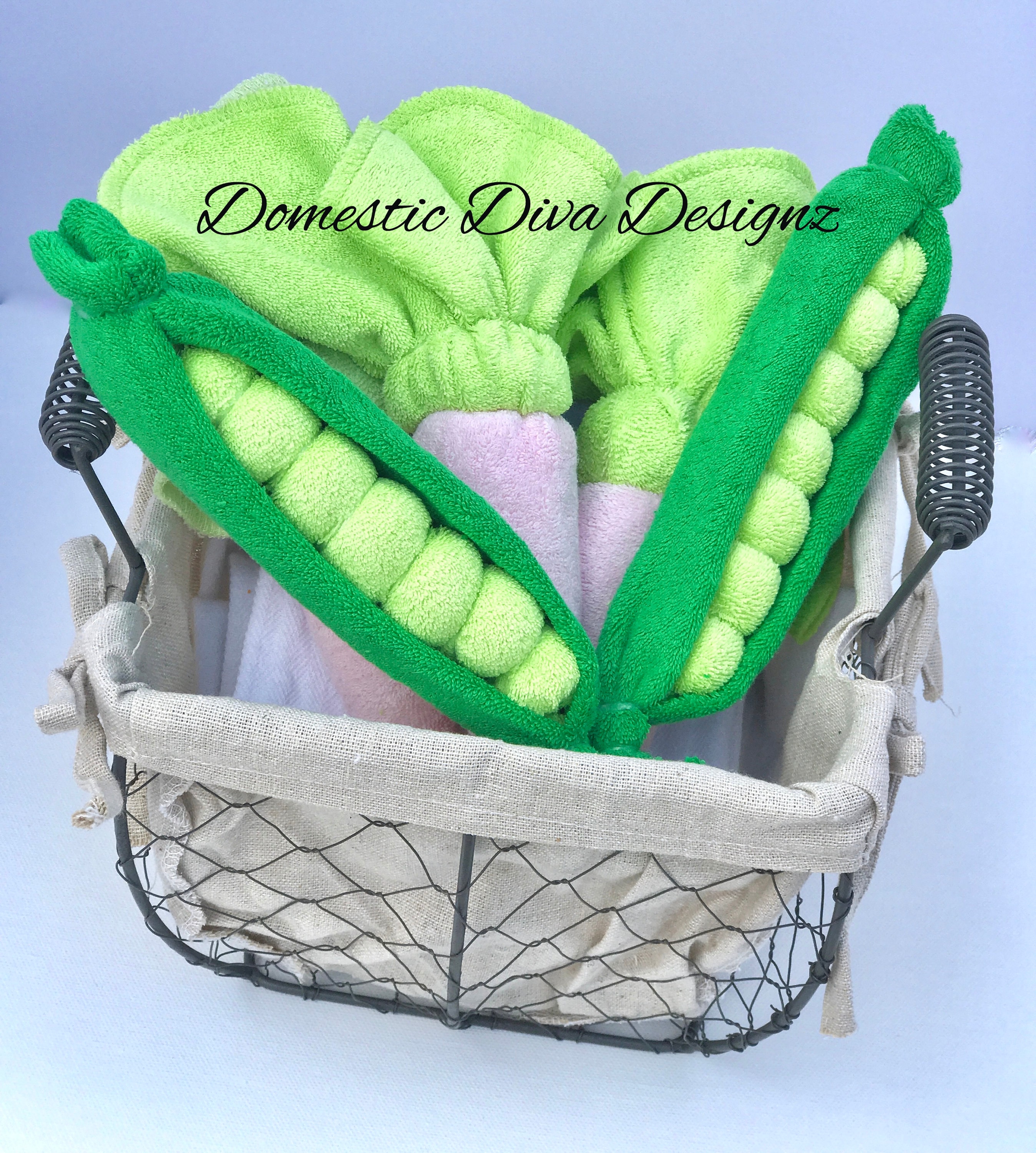 Washcloth Peapod, Farm Baby Shower, Sweet Pea Baby Shower, Peter Rabbit ...
