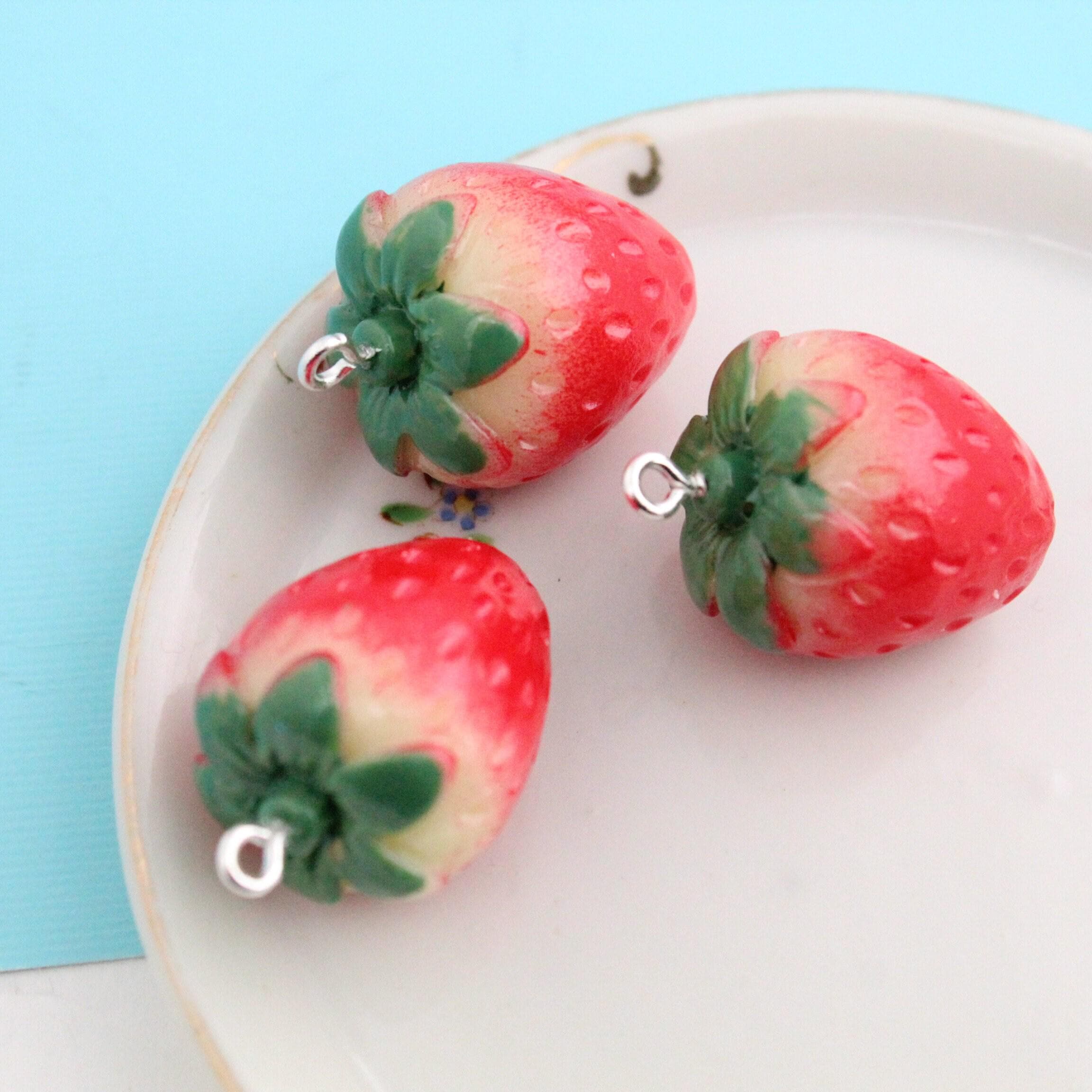 Mini Strawberry Resin Charms 3D Resin Pendants Handmade DIY Jewelry ...