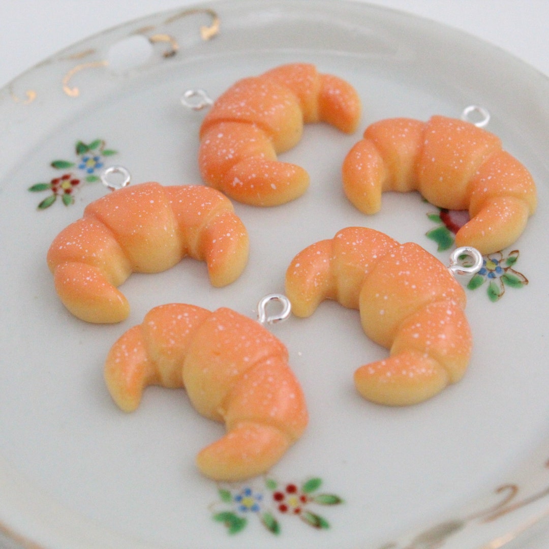 Mini Croissant Resin Charms Flat Back Cabochon Packs Resin Pendants ...