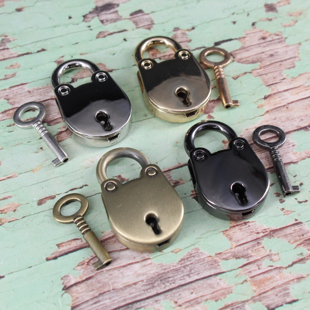 Lovely Shiny Lock and Key Set Padlock With Key Wedding Locks and Keys ...