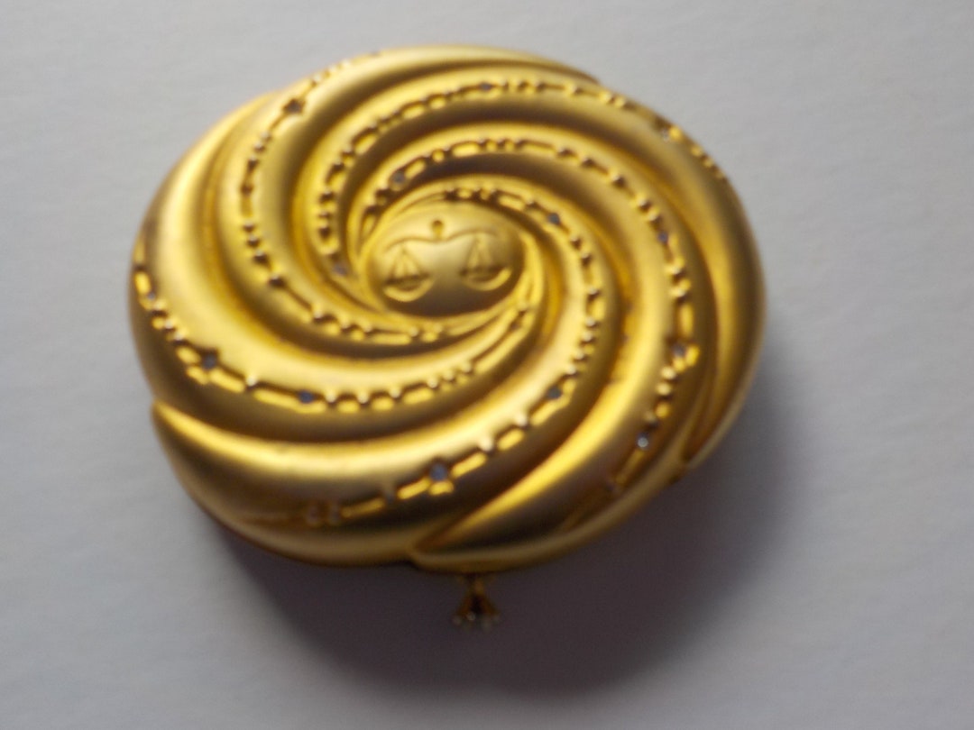 Estee Lauder Libra Astrological Collection Compact 1960s - Etsy Nederland