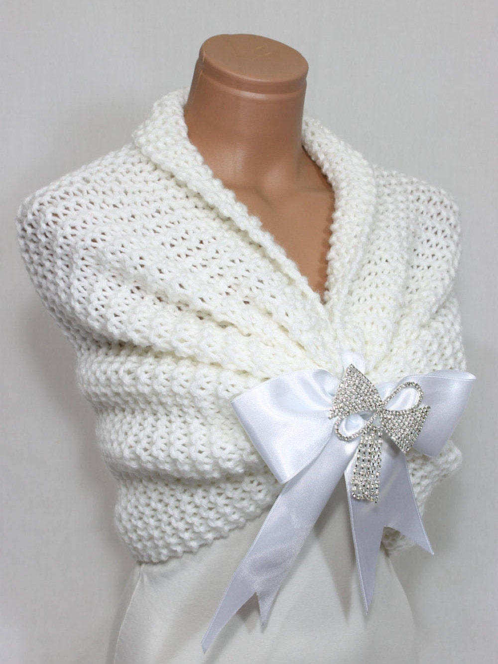 White Wedding Shawl Bridal Shawl Bridal Wedding Stole White - Etsy Canada