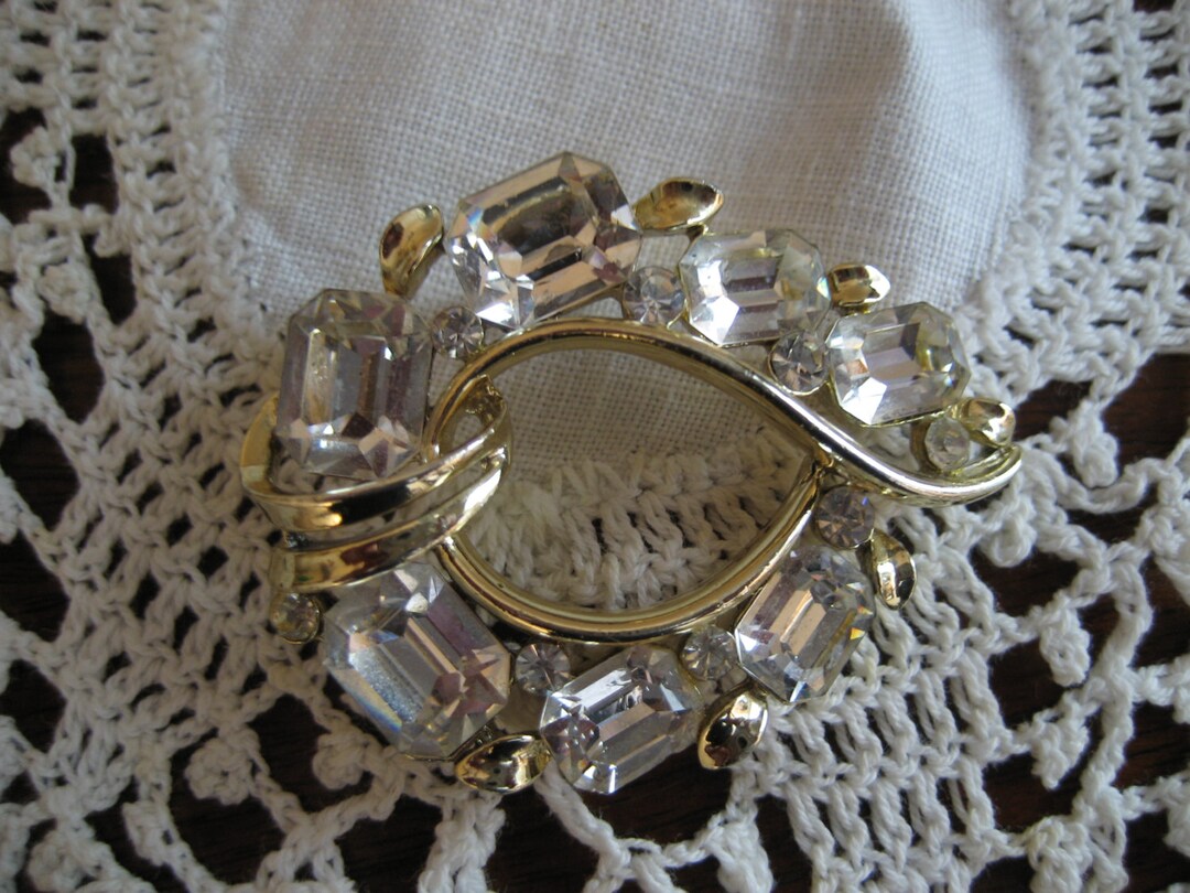 Vintage Signed Lisner Brooch With 8 Faceted Rhinestones & 7 Clear ...