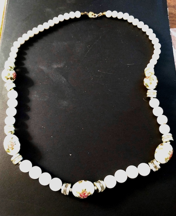 Cream colored Beaded Necklace inspired by exotic far … - Gem
