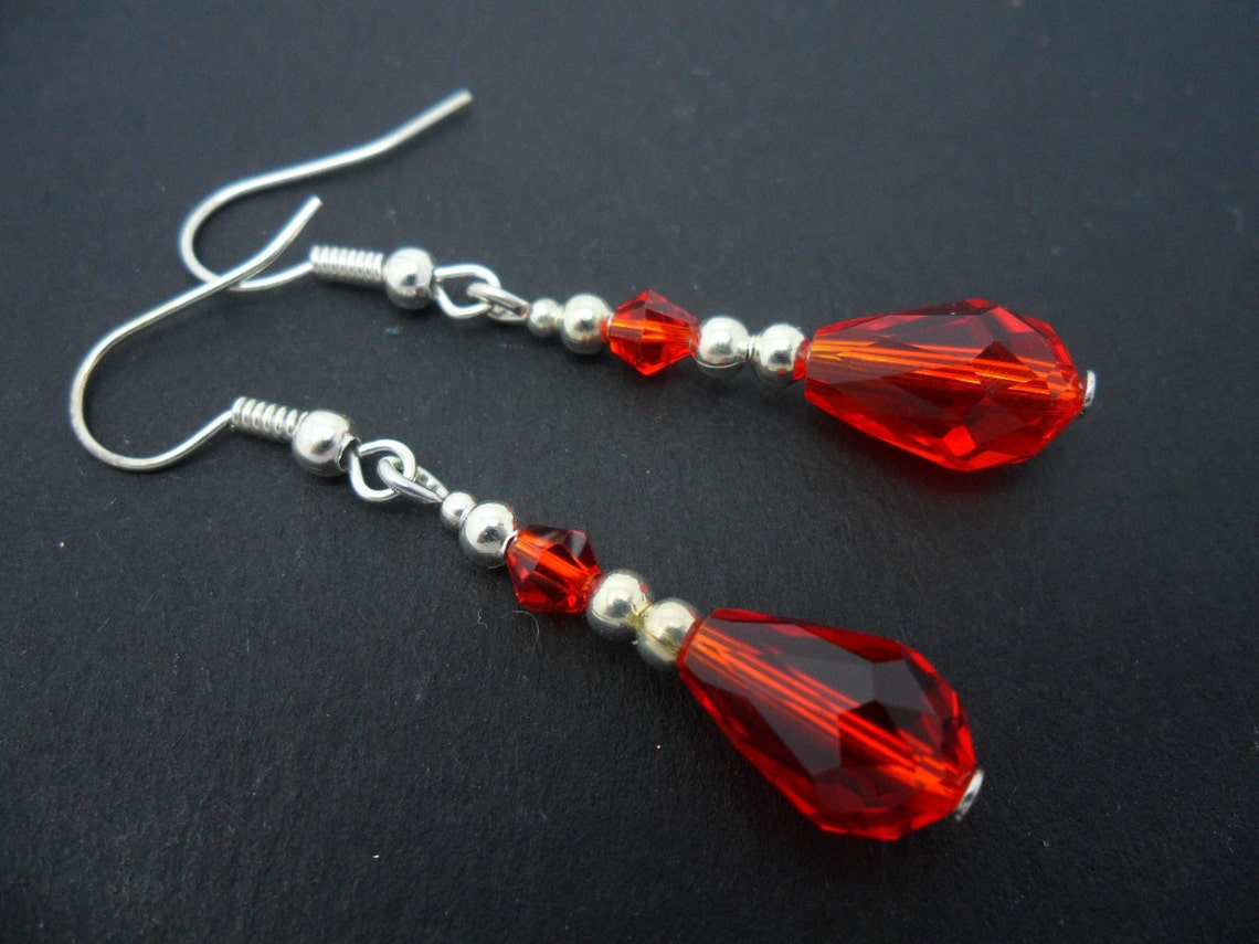 A Pair of Pretty Silver Plated Red Glass Crystal Teardrop Bead - Etsy