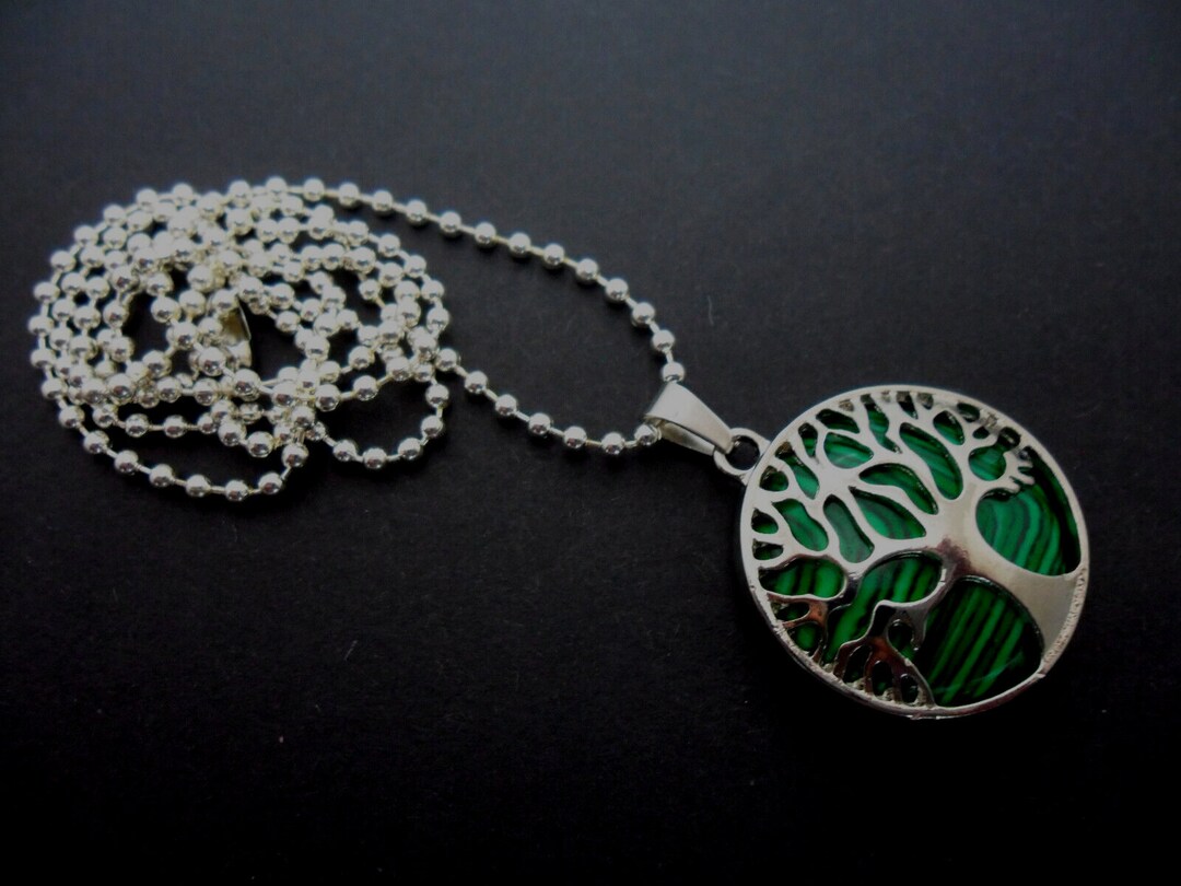 A Pretty Malachite Style Tree of Life Necklace on a 24" Ball Chain. New ...