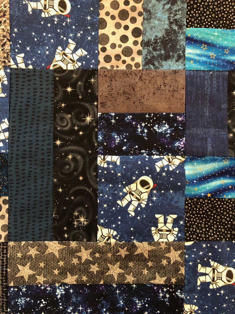 Ready to Assemble Quilt: Astronauts - Etsy