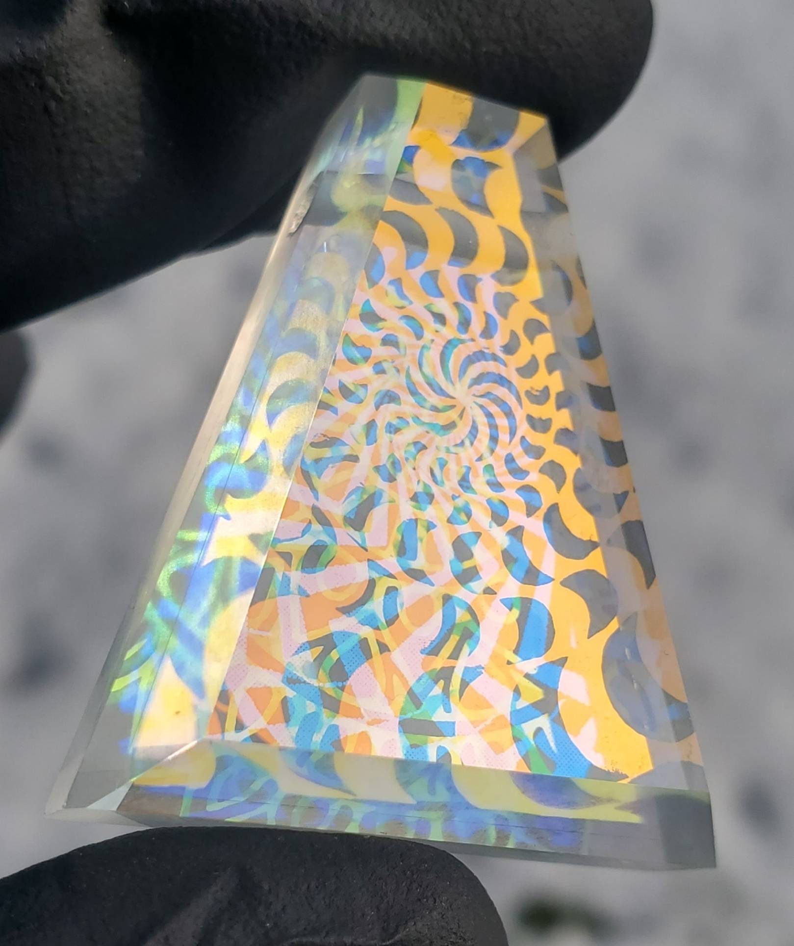 Glass Art Art & Collectibles Glass Sculptures & Figurines Reversal Dot ...