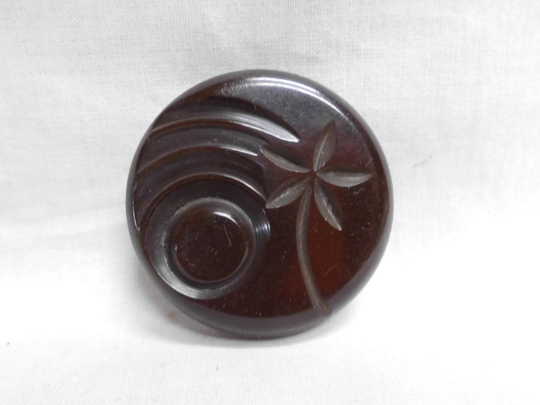 Vintage Brown Carved Bakelite Button Large 1.75" Loop Shank - Etsy