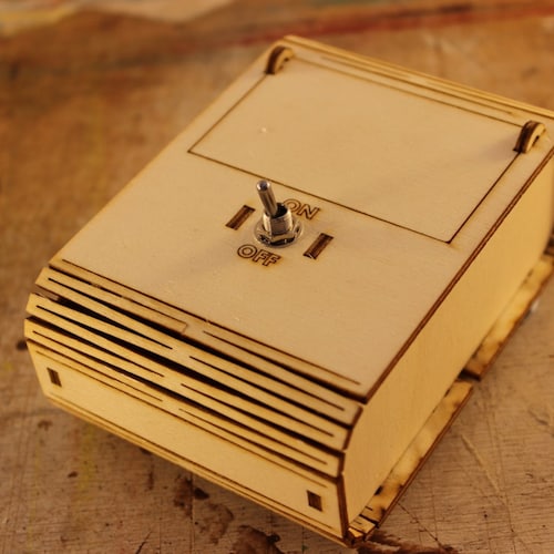 Useless Machine 2.0 - Etsy