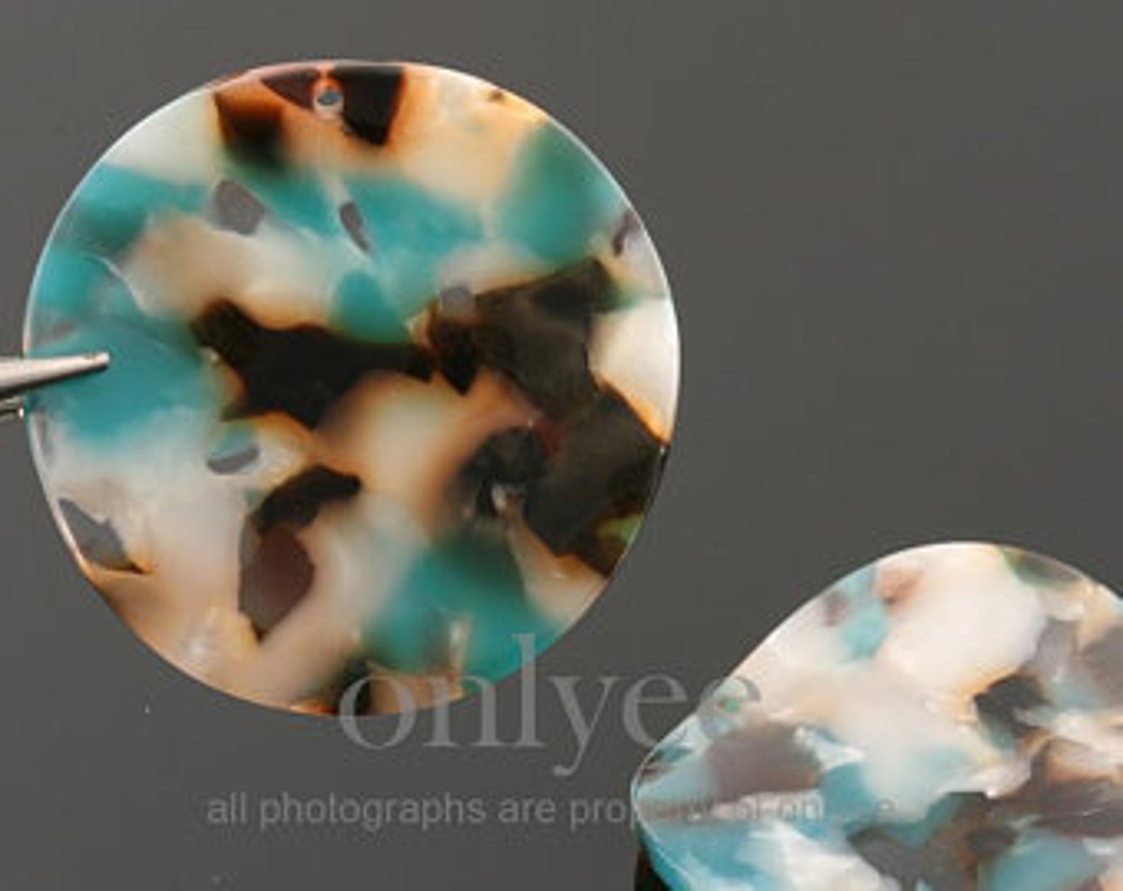 2pcs-32mmx32mm Acetate Pendant, Acrylic Supplies, Mixed-ivory/beige ...