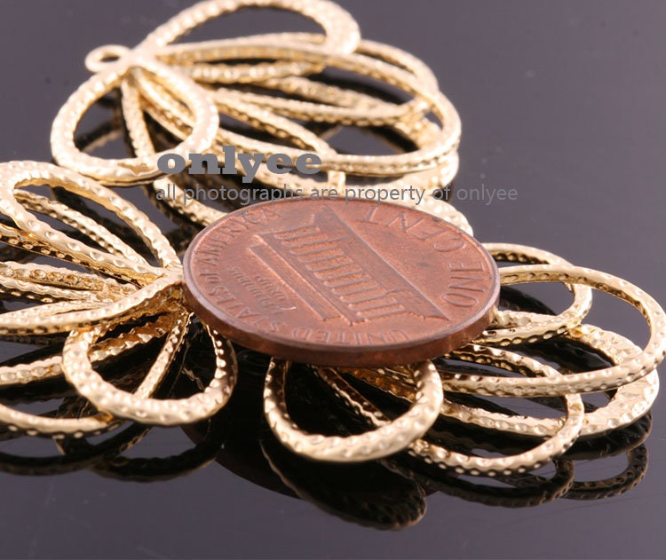2pcs-28mmx25mmmatte Gold Plated Brass Delicate Shape Charms Ideal for ...