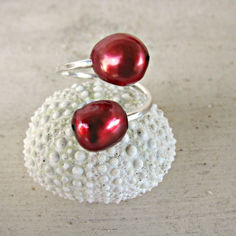 Red Pearl Ring - Etsy