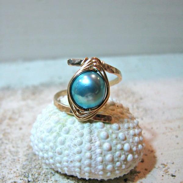 Blue Pearl Ring - Etsy