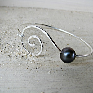 Silver Koru Bangle, Black Pearl Bangle, Koru Bracelet, Black Pearl ...