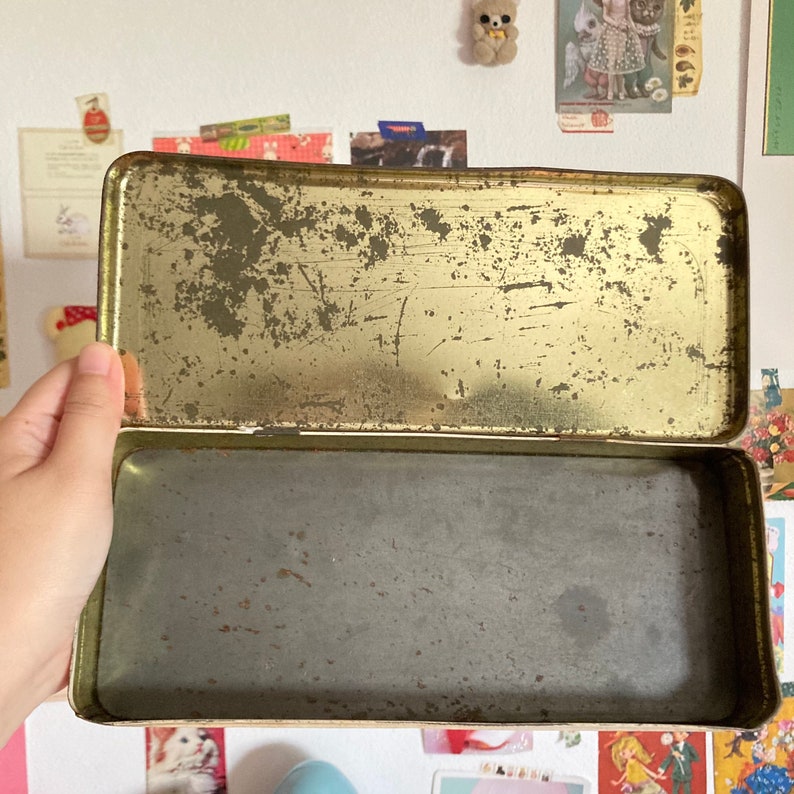 Cute Vintage Aluminum Tin Box Container With Pose Doll / - Etsy