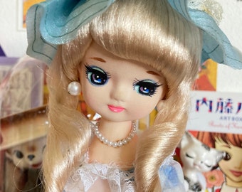 Cute Vintage Doll - Etsy