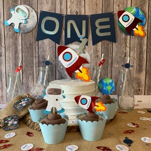 12 Astronaut Outer Space Rocket Paper Straws - Silver Paper Straws ...