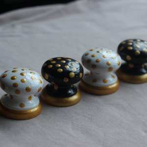 Knobs, Dresser Knobs, Drawer Pulls, Handles, Hand Painted by Cathy Jane, Neutral Decor, Black ...