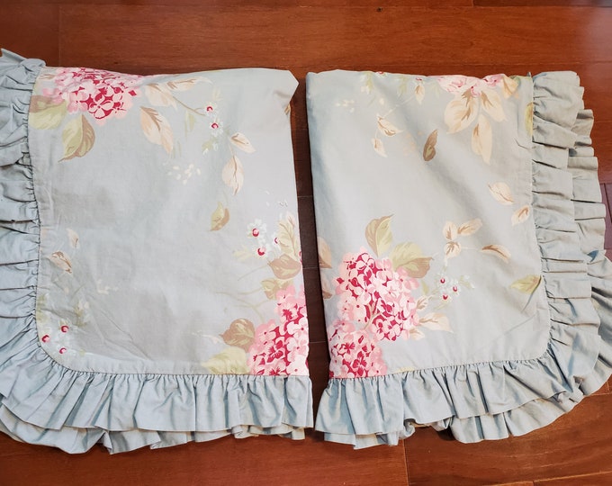 2 RACHEL ASHWELL Simply Shabby Chic Standard Ruffled Pillow - Etsy