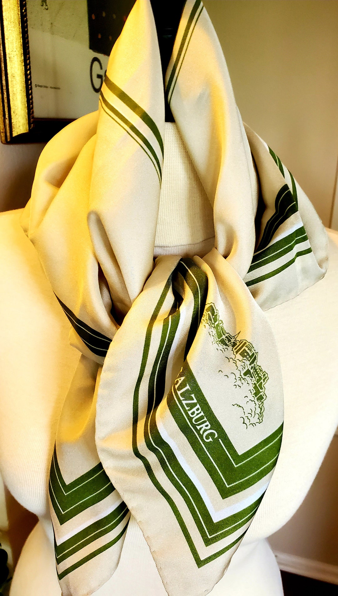 SALZBERG AUSTRIA Souvenir Scarf 30 X 31 Square / STRIEBRIG / Polyester ...