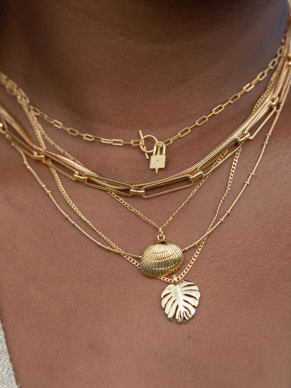 Gold Sea Shell Necklace Shell Charm Necklace Dainty Gold Necklace Layering Necklace Gift for Her Gold Shell Necklace Hawaii Gift Etsy