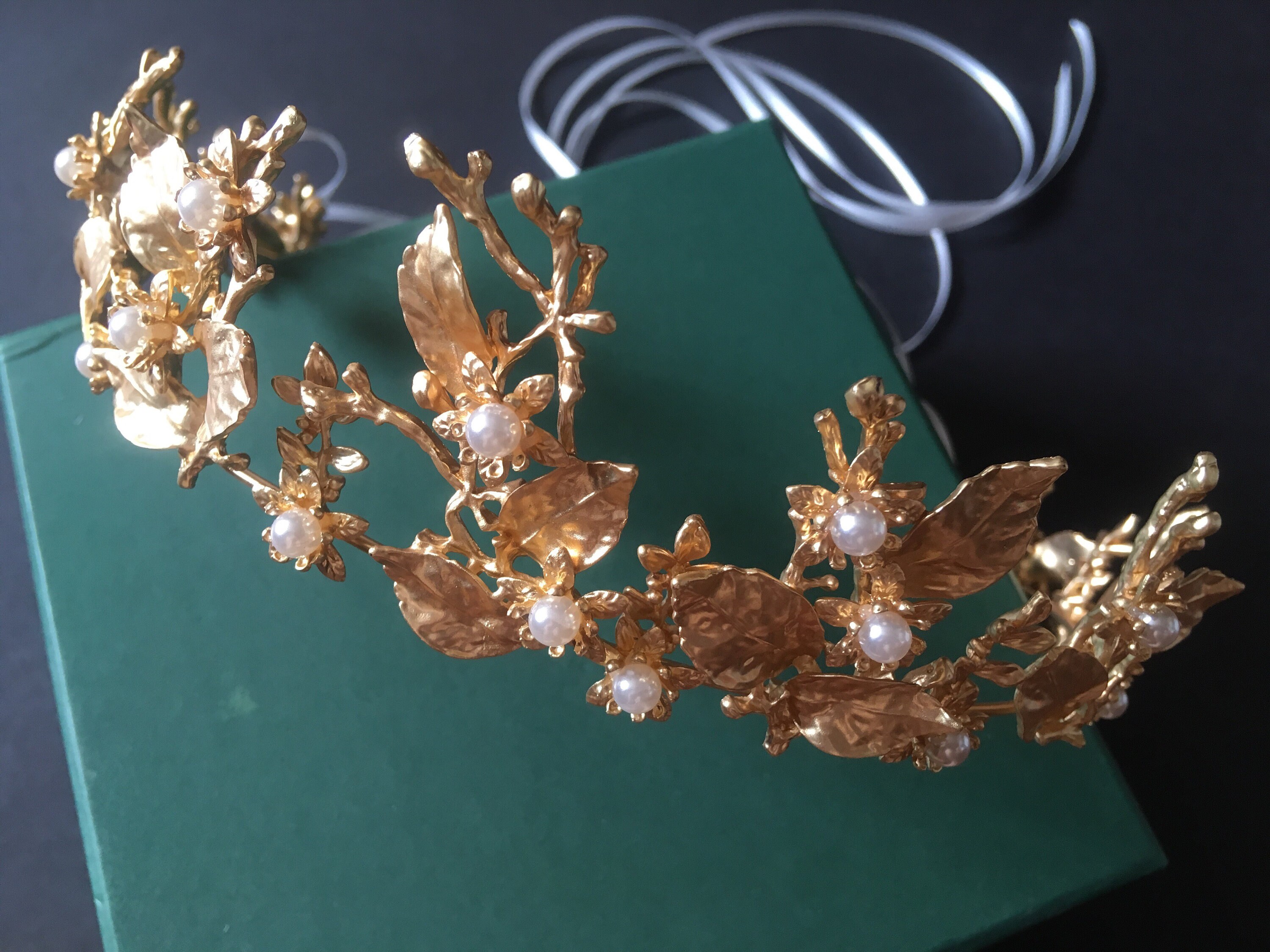 Romantic Crown Wedding Headpiece Bridal Crown Pearl Crown | Etsy