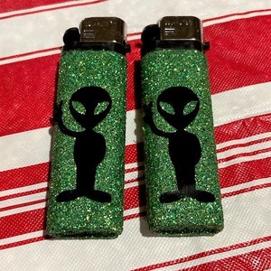 Alien Lighter Set, Green Glitter Lighter, Extraterrestrial Disposable ...