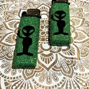 Alien Lighter Set, Green Glitter Lighter, Extraterrestrial Disposable ...
