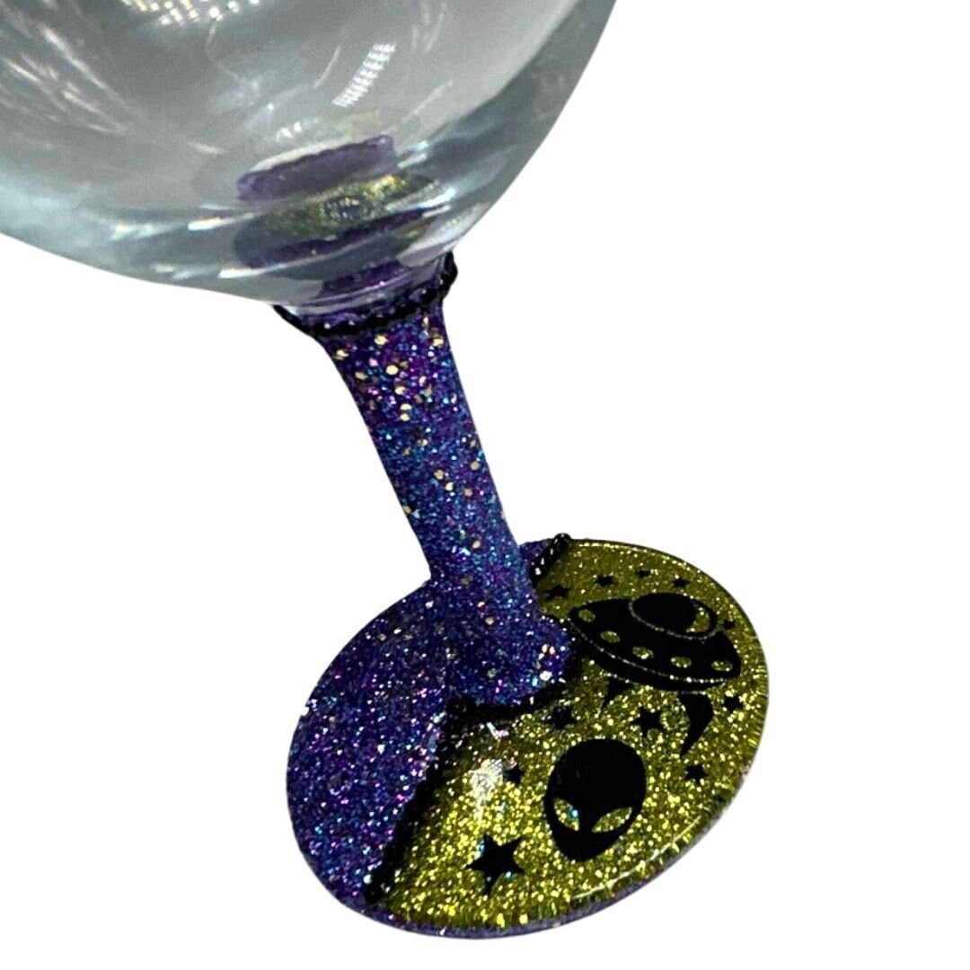 Alien Wine Glass, Galaxy Glitter Glass, Bedazzled Wine Gift, Novelty ...