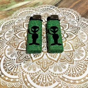 Alien Lighter Set, Green Glitter Lighter, Extraterrestrial Disposable ...