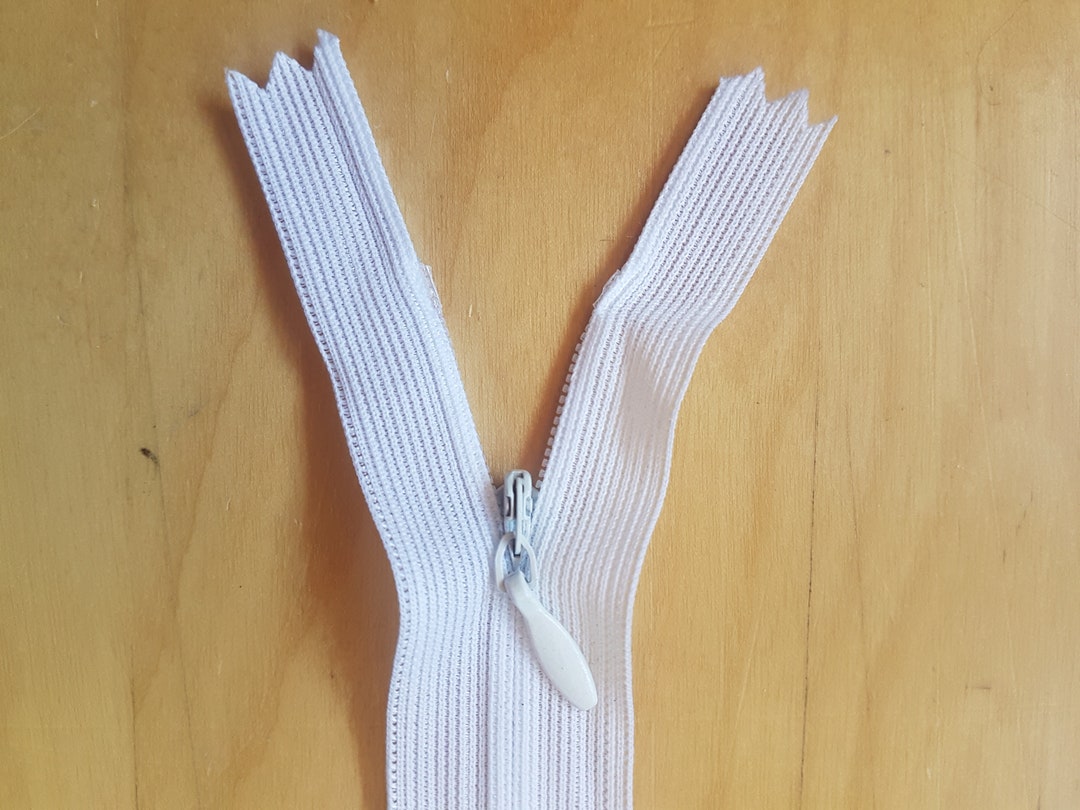White Nylon Zip 8 Inch 20.25cm Concealed for Lighter Fabrics - Etsy