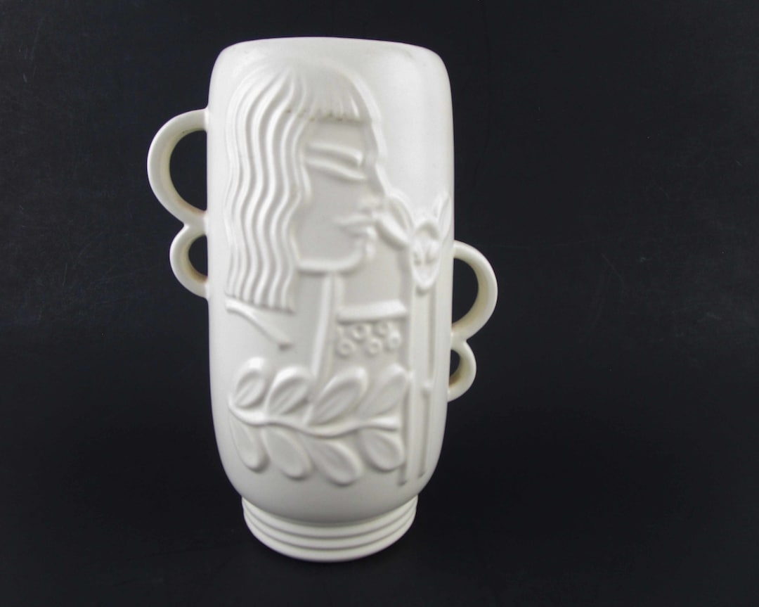 Red Wing 1151 Vase Eggshell White Charles Murphy Art Deco 'redwing USA ...