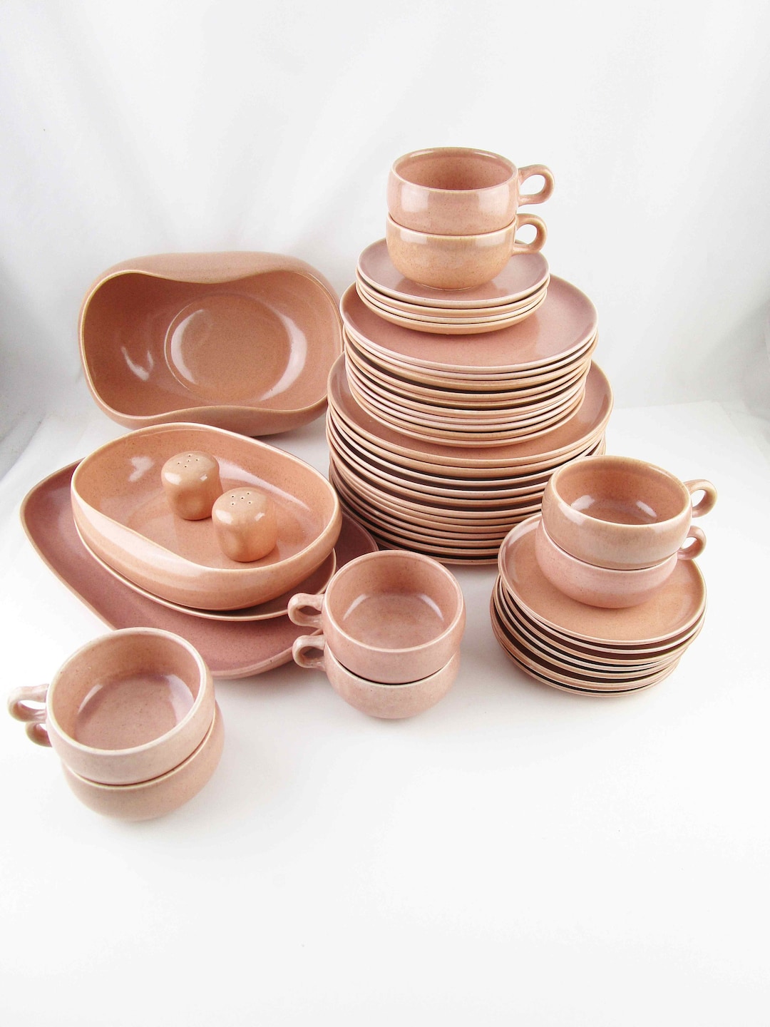 CHOICE - Russel Wright 'american Modern' Dinnerware - Coral Color ...