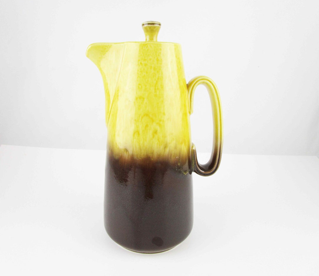 A 'hull China No. 32' Coffee Pot - From the 1960s - Tall and Elegant ...
