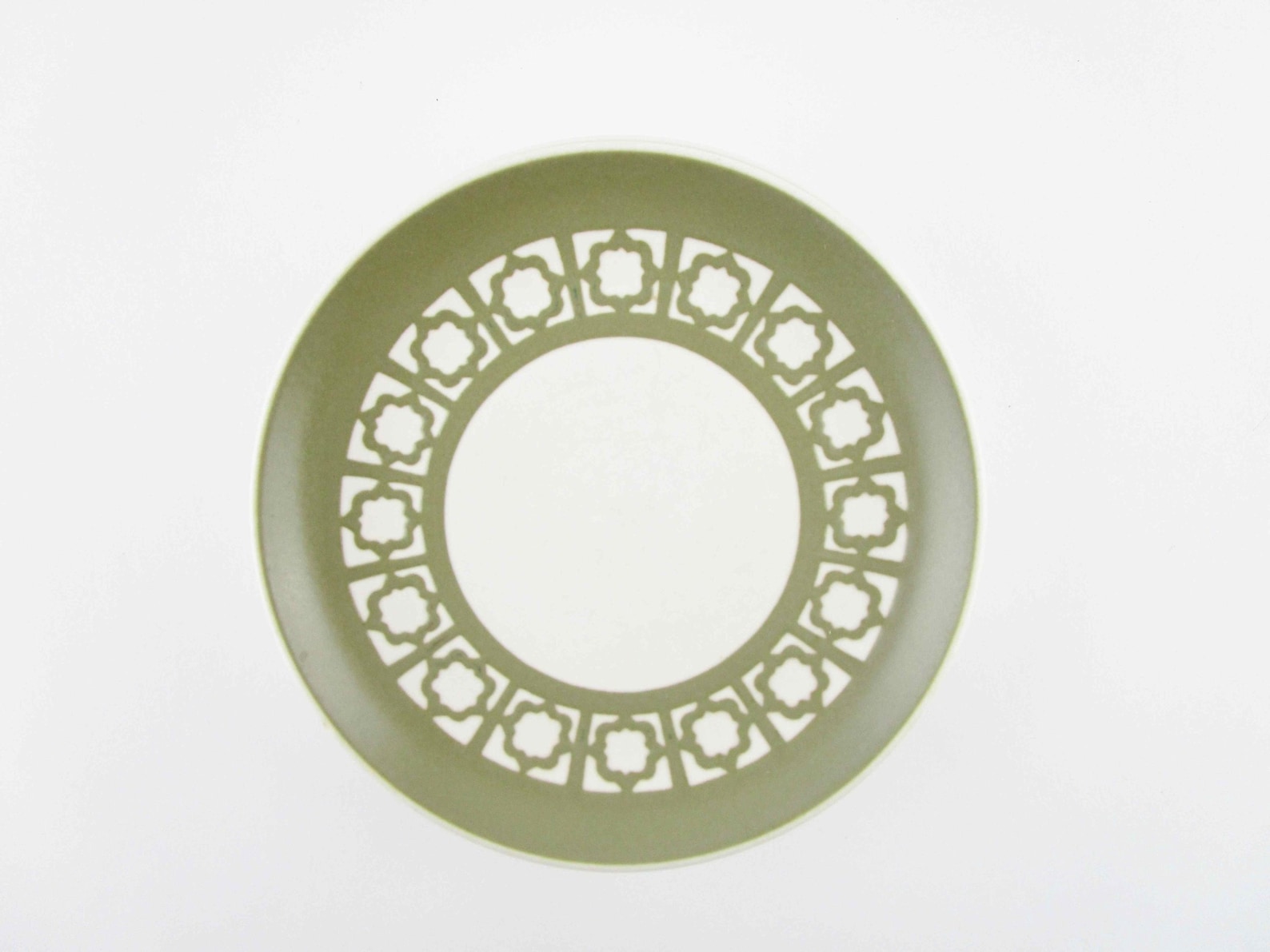 Harkerware Salad Plates (set of 4): Olive Green Persian Key Ceramic - Etsy