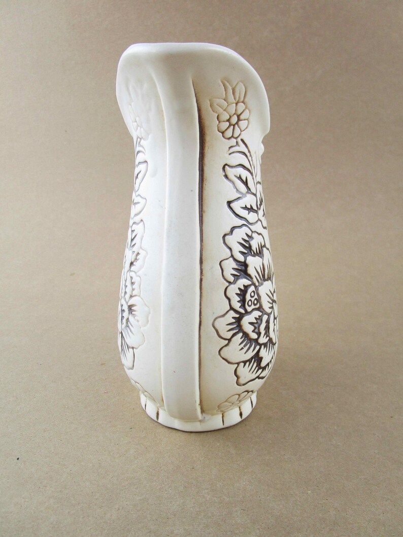 Vintage Red Wing Pottery Pitcher: Ivory Floral Ewer, 1940s Decor - Etsy