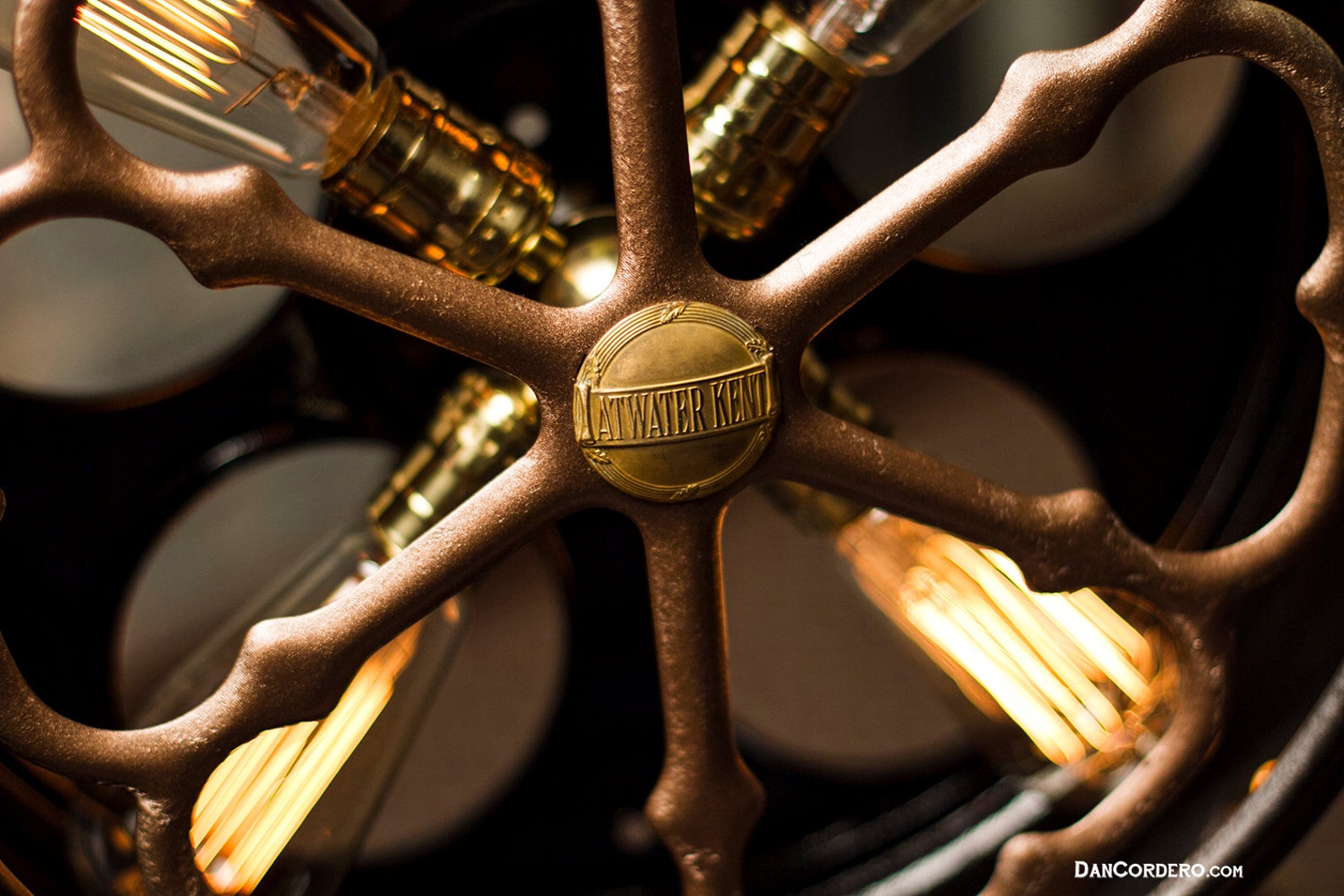 Radio Speaker Table Lamp - Etsy