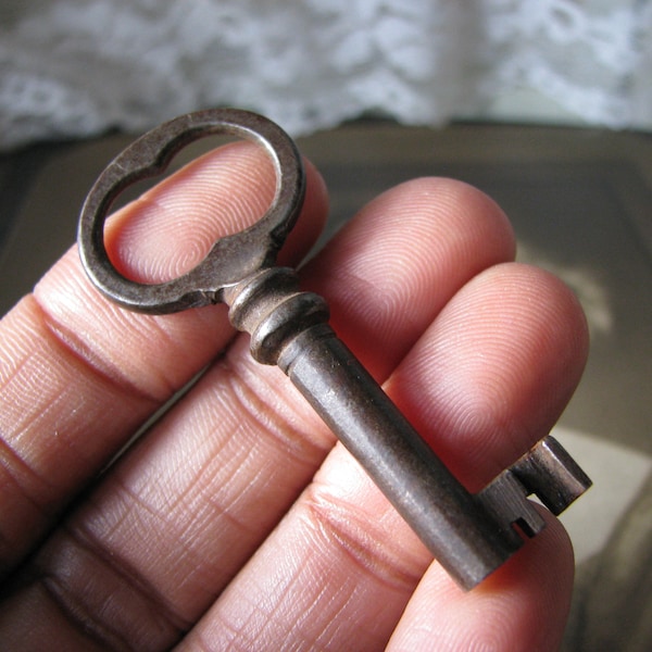 French Skeleton Key - Etsy