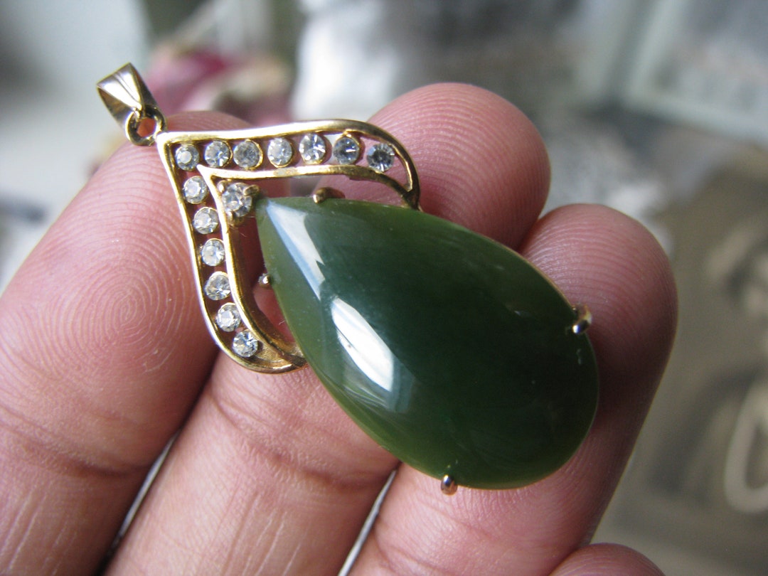 Vintage Jade Pendant, Rhinestone Jade Pendant, Gold Plated Jade Pendant ...
