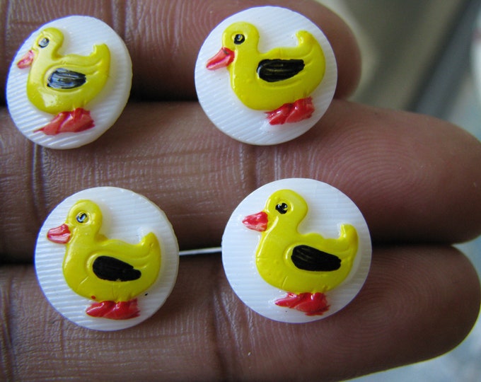 Vintage Duck Buttons, Vintage Picture Buttons, Yellow Duck Buttons ...
