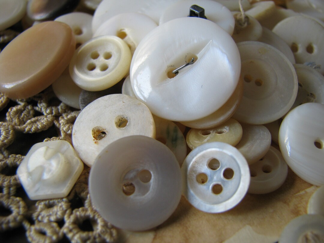 100 Antique Mother of Pearl Buttons, 100 Antique Shell Buttons, Antique ...