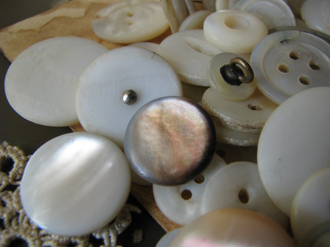 100 Antique Mother of Pearl Buttons, 100 Antique Shell Buttons, Antique ...
