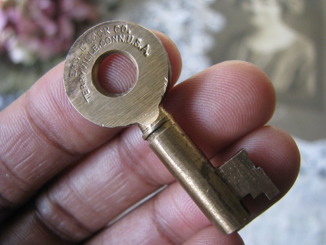 Antique Brass Key, Eagle Lock Co., Flat Brass Key, Antique Padlock Key ...
